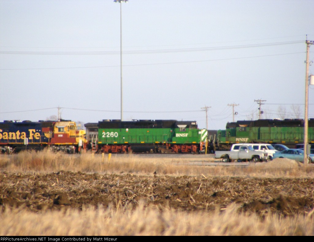 BNSF 2260